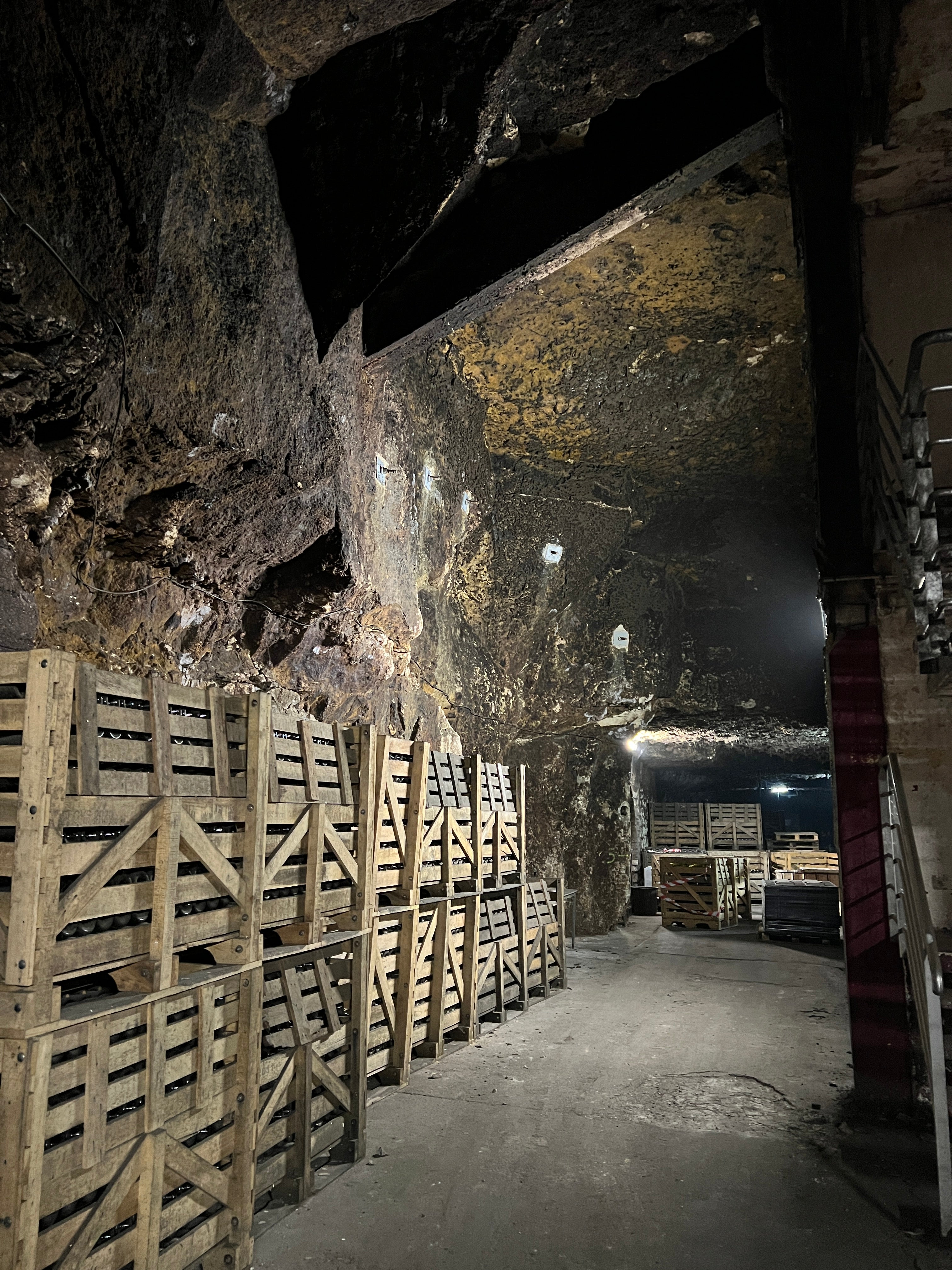 Last Bubbles | The First & Only 100% Sparkling Daily Wine Deal