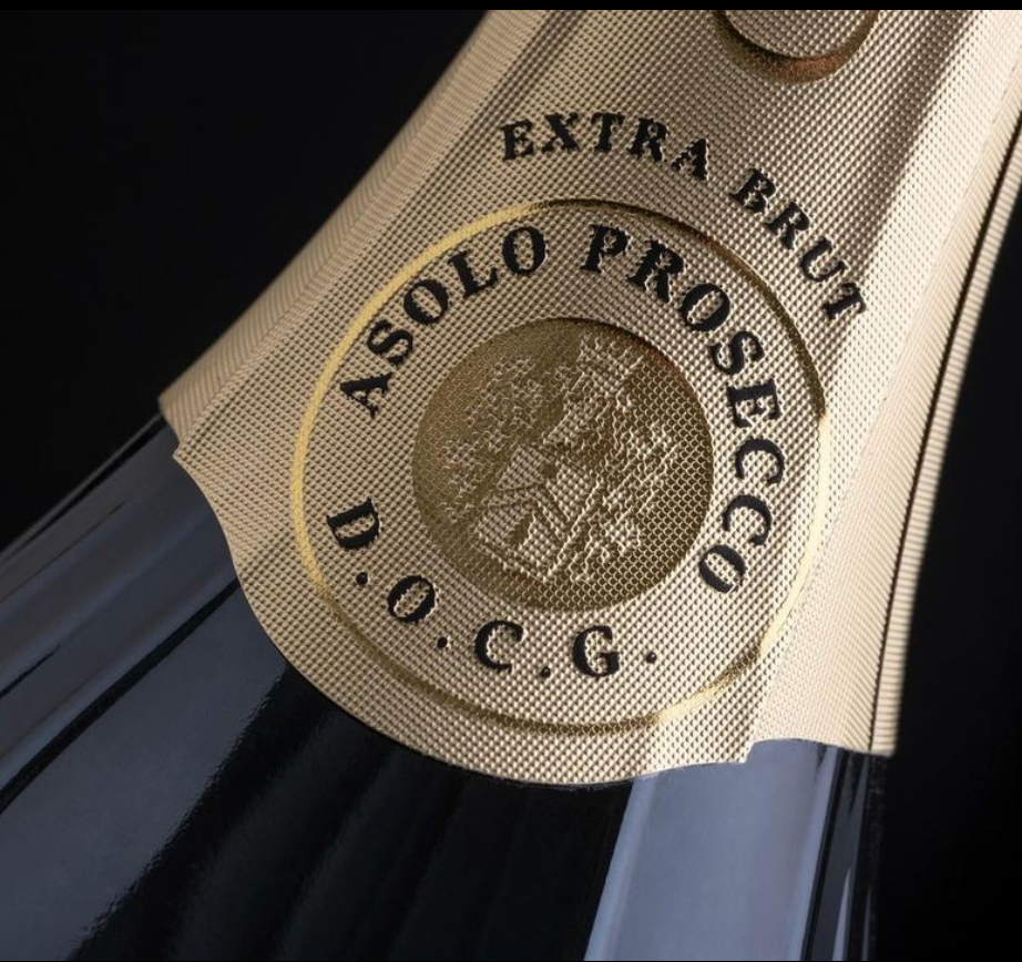 Last Bubbles | The First & Only 100% Sparkling Daily Wine Deal